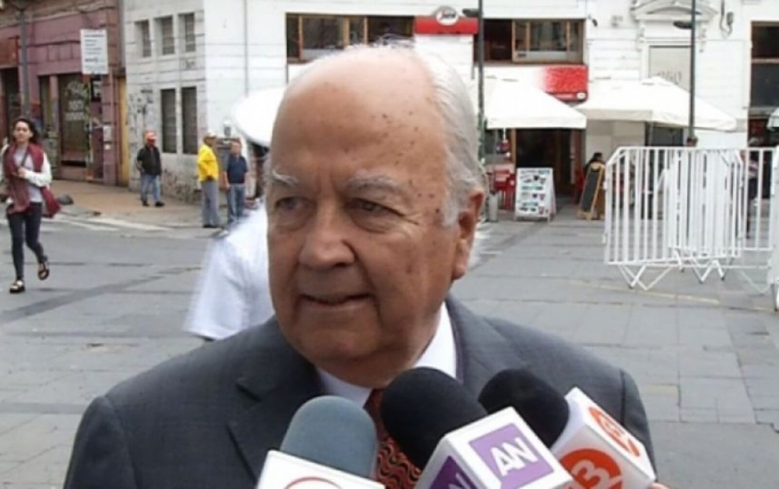 Jorge Arancibia aclara polémica frase sobre mujeres en la Armada: “Se ...