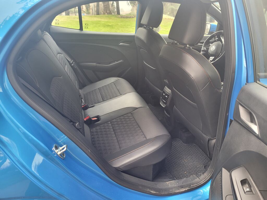 MG3 HEV: así se comporta el nuevo hatchback híbrido de MG en ruta y ...