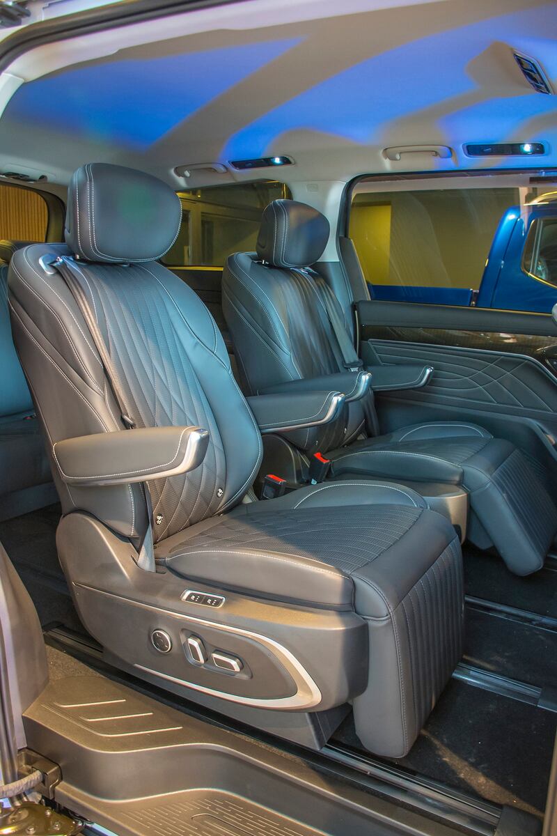 Maxus estrena la van G90 en la inauguración de su primer showroom ...