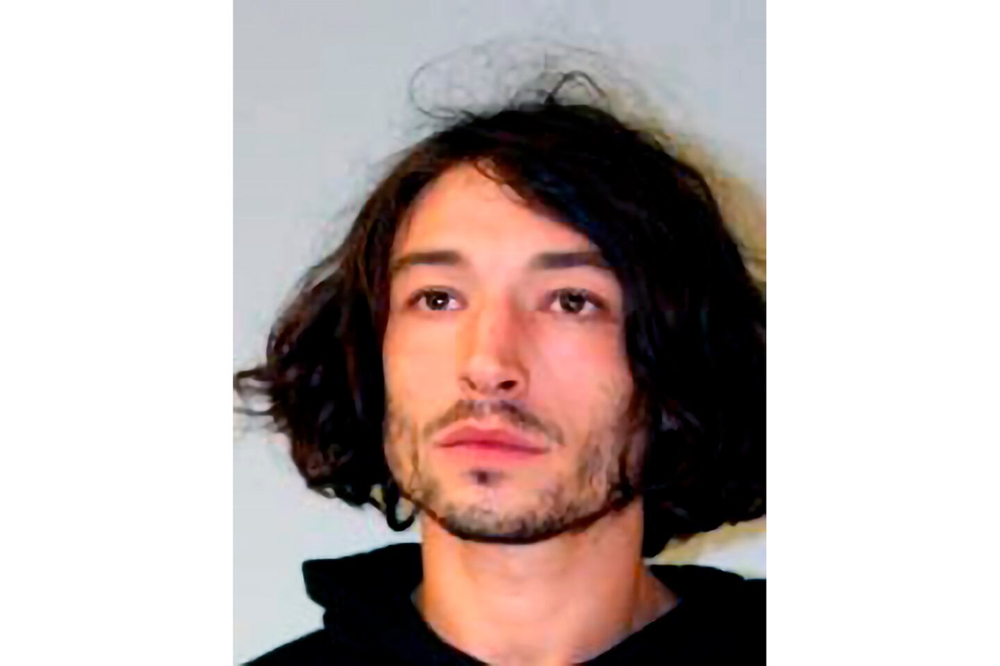 Ezra Miller, actor de “La Liga de la Justicia”, es arrestado de nuevo ...
